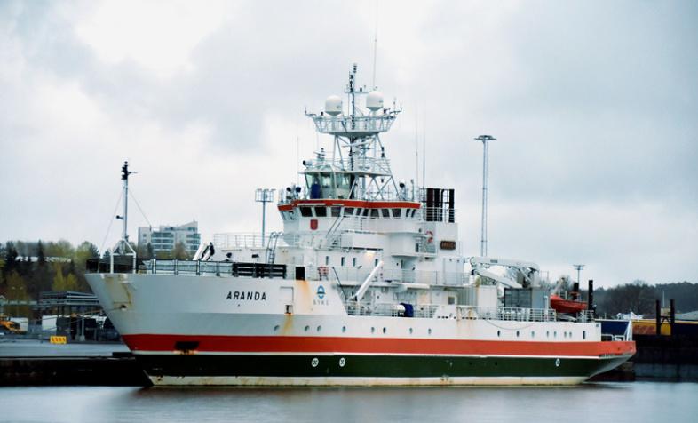 Tutkimusalus Aranda | laivakuvat.com