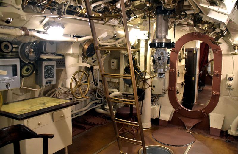 Sukellusvene Lembit | laivakuvat.com